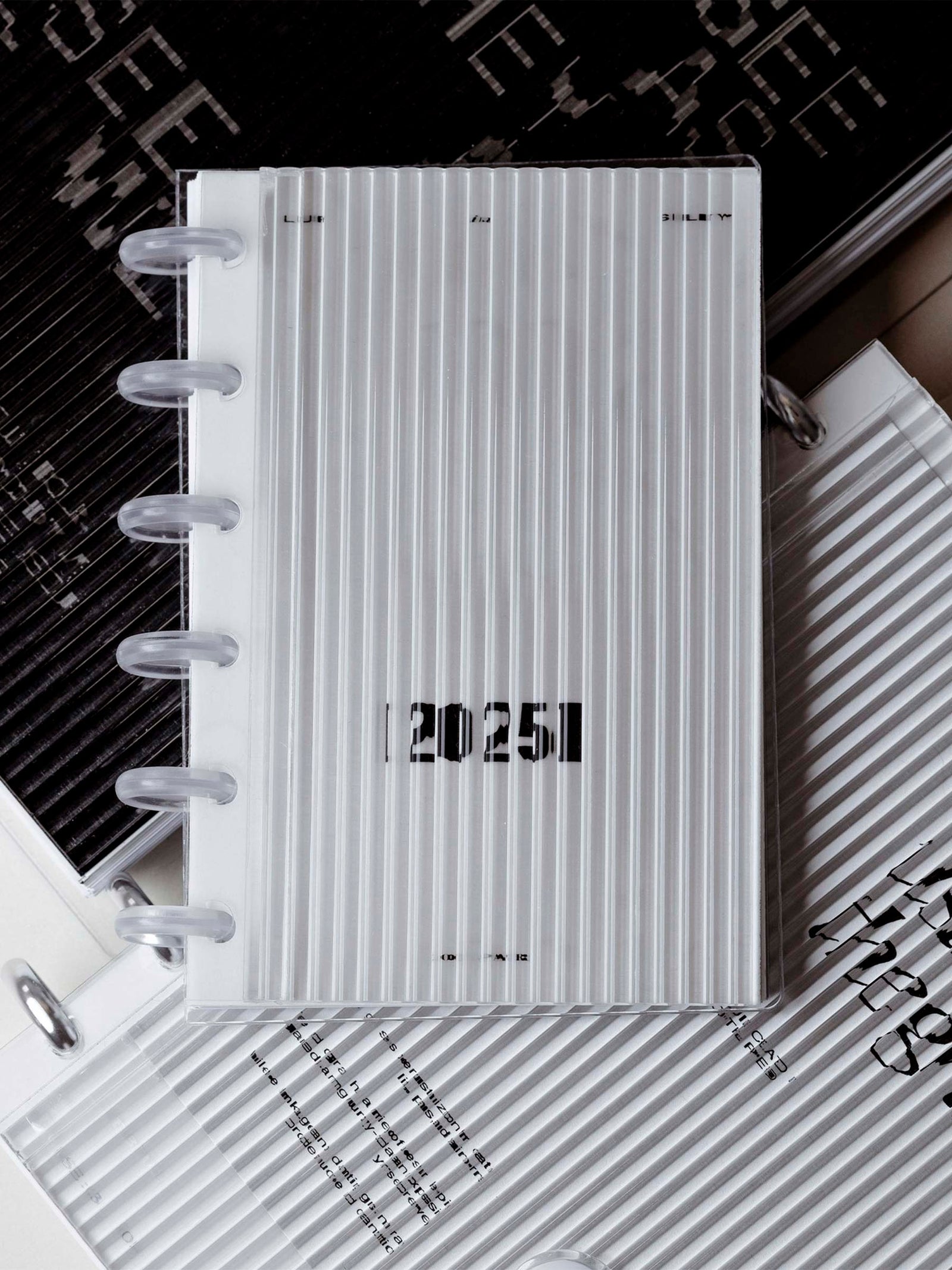 Fluted Dashboard | Cloth & Paper